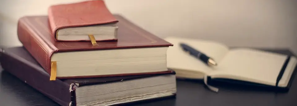 Was ist ein Hyperbaton? - Beispiele, Wirkung & Erklärung